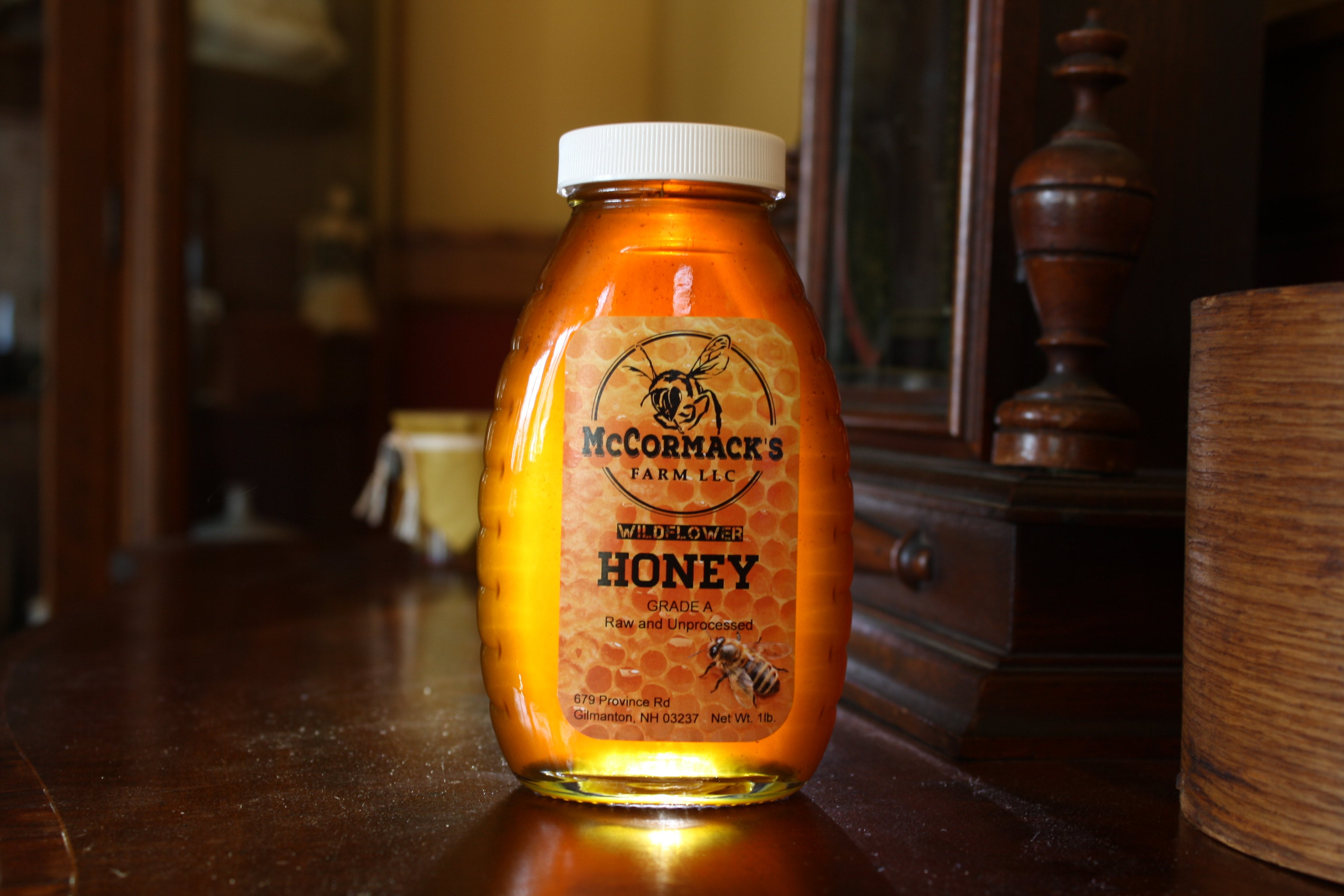 1 lb Wildflower Honey - Classic Glass Jar | McCormack's Bee Farm