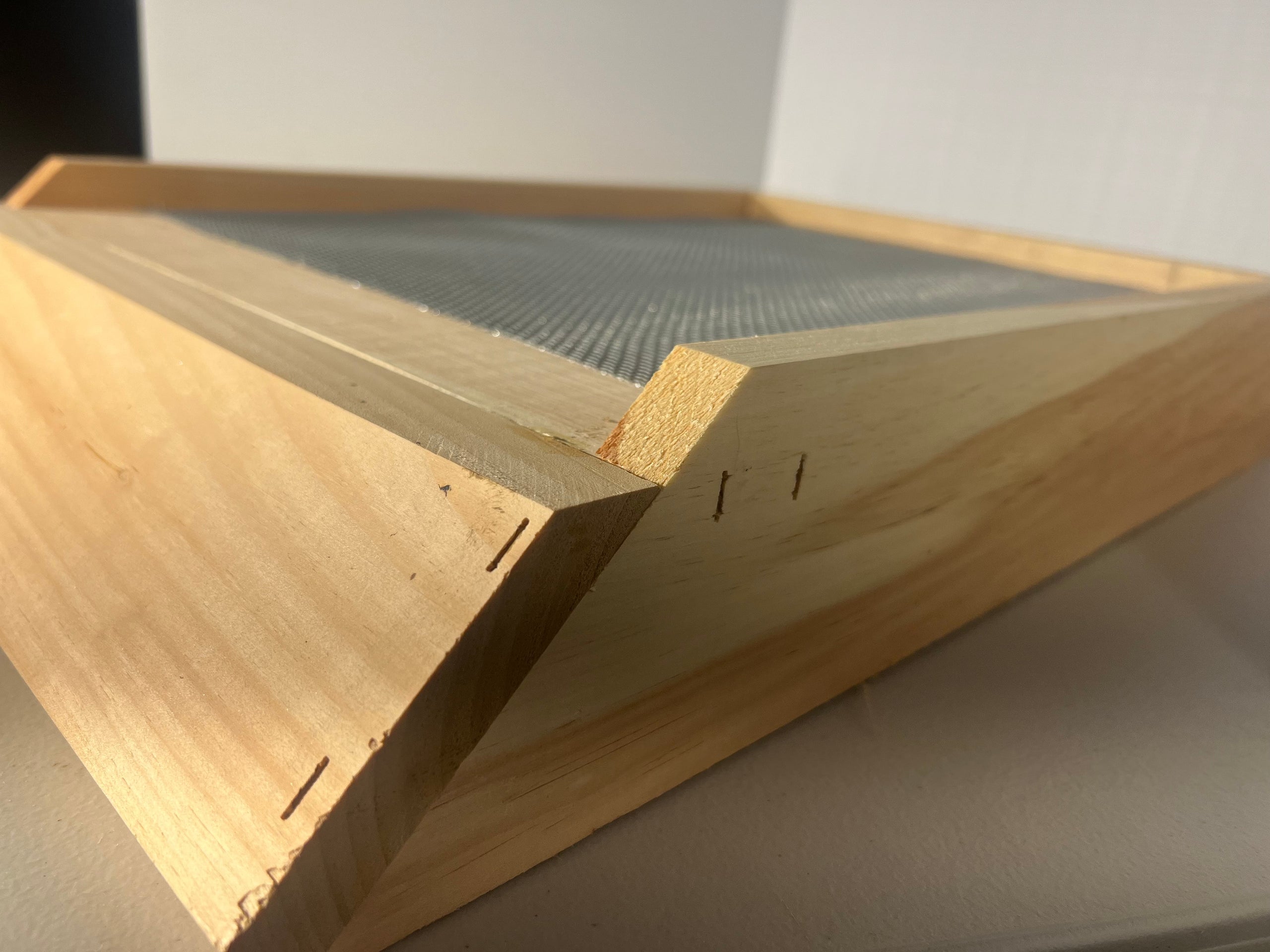 Premium Screened Bottom Board | McCormack's Bee Farm