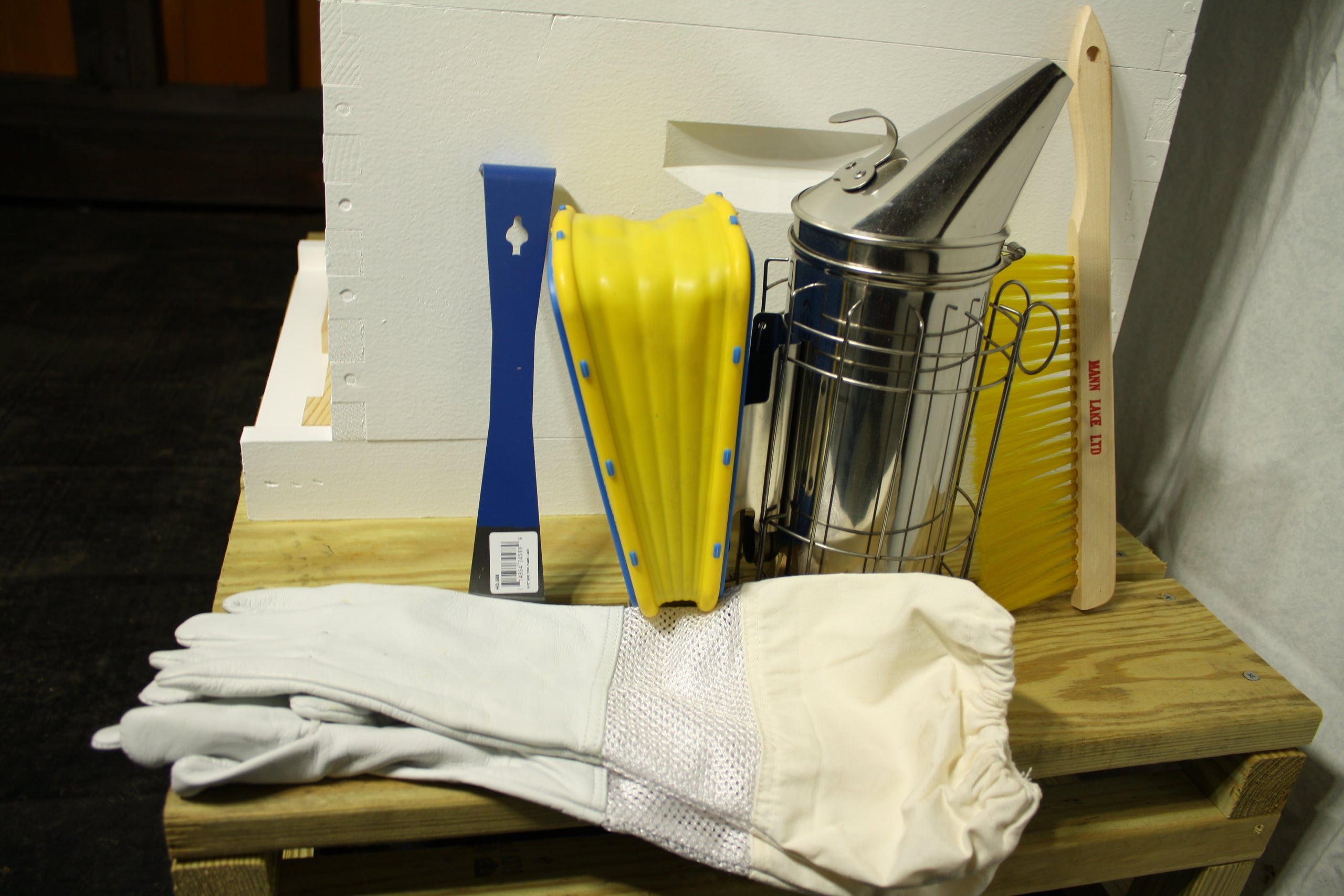 Beekeeping Starter Kit Bees Sold Separately Mccormack S Bee Farm